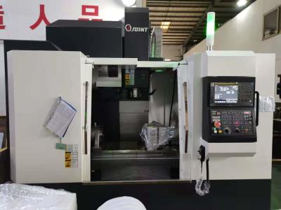 Cina centro verticale della rivista 15KVA 30m/min Mlling dello strumento 2.5s in vendita