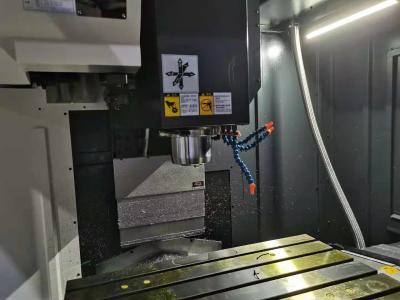 Cina Macchina verticale 48m/Min Feed di CNC della Tabella di 15KVA 1000*550mm in vendita