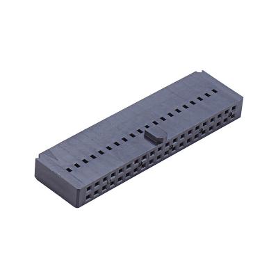 Cina bordo dell'intestazione del fermo di 2.54mm per fissare il tipo H=15.10mm d'abitazione dei connettori T in vendita