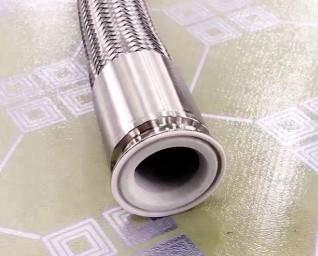 Cina L'uguale modella 12.7mm PTFE ha allineato morsetto di pollice degli accessori per tubi 1/2 il tri in vendita