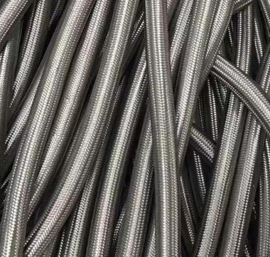 Cina Il teflon antistatico complicato di ID9.5mm allineato annaffia 0.9mm che Ptfe spesso ha intrecciato il tubo flessibile in vendita