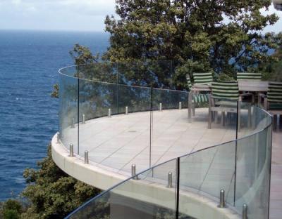 China Unique Patio Laminated Glass Modern Deck Railing for sale
