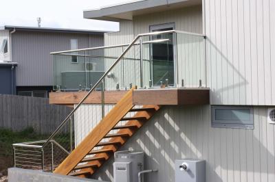 China Stainless Steel Stair Outdoor Step Railing Design for sale