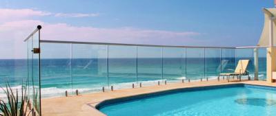 China Simple Glass Seaside Balustrade Design/ Transparent Balcony Fences for sale