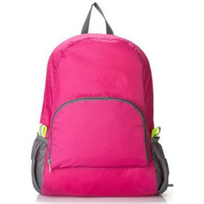 Cina I regali promozionali 42cm di nylon impermeabili ultra verde chiaro imballano la borsa in vendita