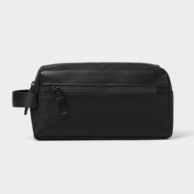 Cina Black PU 20x13cm Cosmetic Toiletry Bag Embossed Logo in vendita
