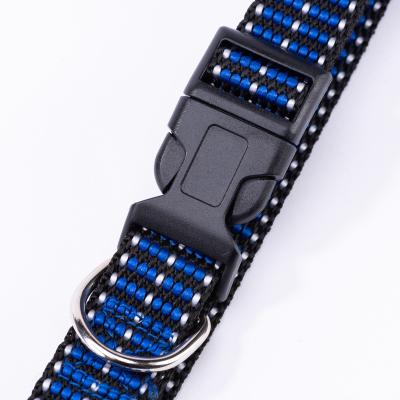 Cina Imbracatura per cani regolabile della maglia riflettente durevole di nylon antisdrucciolevole di Extenable in vendita
