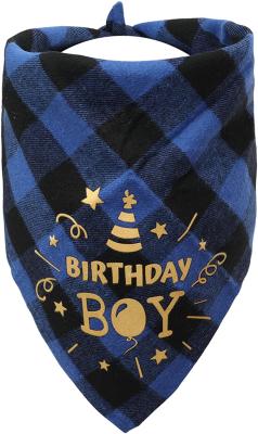Cina La sciarpa reversibile 100% del cotone ha personalizzato la stampa della bandana del cane di Natale del triangolo del modello in vendita