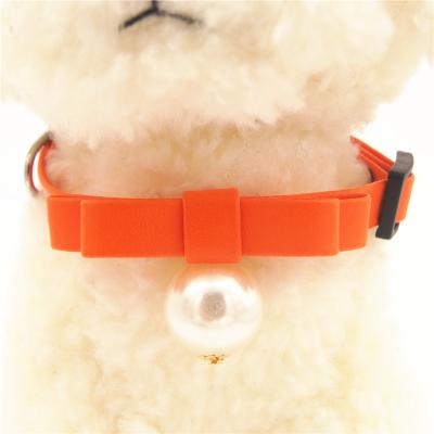 China 2021 de Nieuwe Arrivel-van het de Douanepatroon van de Diavlinderdas Hond Cat Bow Tie Collar van Logo No Pull Pu Te koop