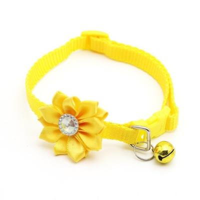 Cina Telecomando di nylon del legame di Diamond Pet Collar Adjustable Bow in vendita
