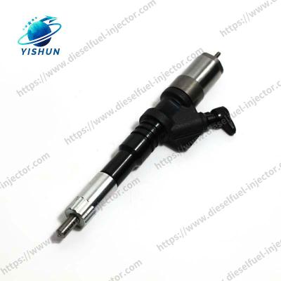 Cina iniettore di combustibile diesel iniettore common rail 095000-1211 6156-11-3300 6156113300 per KOMAT-SU in vendita