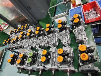 Cina 6UZ1 Assemblaggio pompa di iniezione motore 8-98013910-5 094000-0560 8980139105 0940000560 in vendita