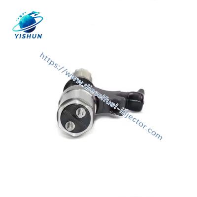 Cina Iniettore diesel 095000-0145 8-94392261-0 per motore 6HK1 in vendita