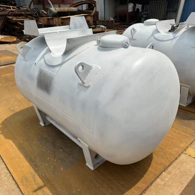 China -40- 70 C Design Temperature Pressure Vessel Tanks 1880L Safe Vent Capacity 0.788Nm3/S for sale
