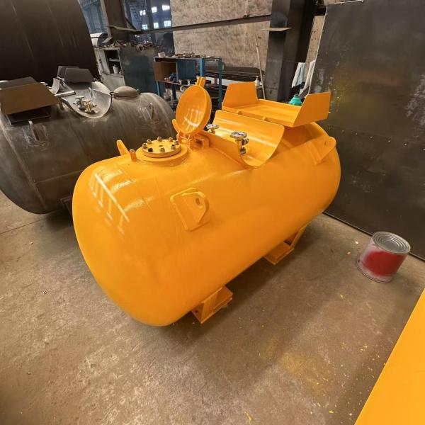 Quality 16MnDR Material Storage Horizontal Water Pressure Tank 10mm Inner Shell And 0 for sale