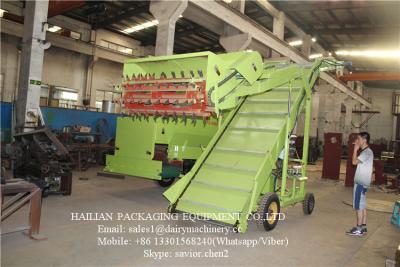 China 5000mm Height TMR Feed Mixer For Cow And Sheep Farm , Agriculture Feed Loader for sale