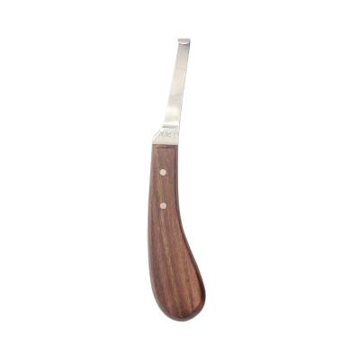 Cina Coltello da taglio per zoccoli da fabbro professionale con lama in acciaio e maniglia in legno per tecniche avanzate a destra in vendita