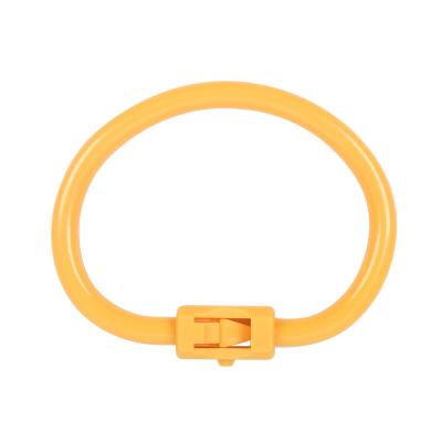 Cina 82mm Long Durable Perment Bull Nose Ring in giallo per il piercing del naso in vendita