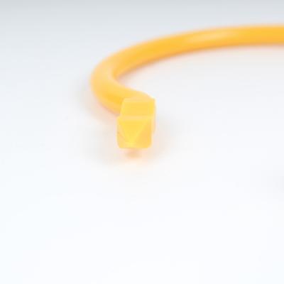 Cina Anello del naso del toro di nylon rotondo 39g Soluzione perfetta per l'industria in vendita