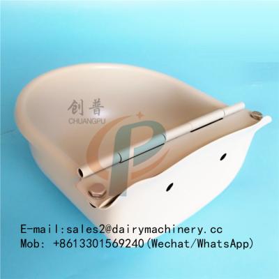 中国 牛搾り出す機械は酪農場の自動飲むボールを倹約します 販売のため