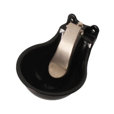 China Cow Farm Equipment Cast Iron Drinking Water Bowl with 1.8L Volume for sale