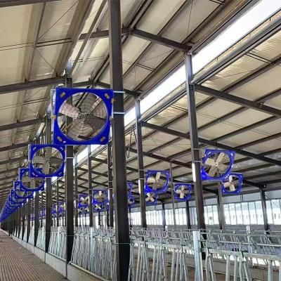 중국 32000m3/h 공기 흐름 용량 우수한 공기 순환과 69 DB의 낮은 노이즈 수준을위한 우유 소 양집 환기 판매용