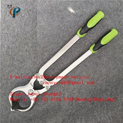 China Cattle Bloodless Castrator, Bull burdizzo castrator, Burdizzo Forceps for castrating a bull, veterinary instruments for sale