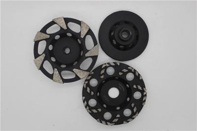 Cina 4 sabbia concreta 10cm Turbo di Diamond Grinding Cup Wheel No 46 del foro di 1.9cm in vendita