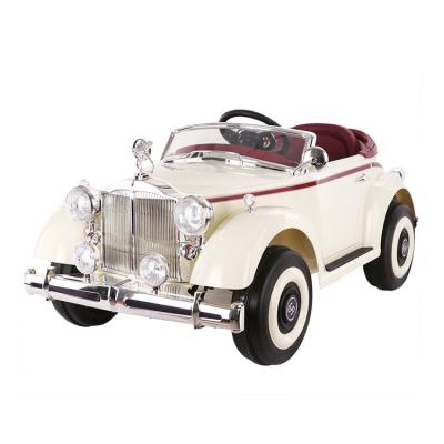Cina Ride On Toy 4 Wheel Drive Baby Dual Drive Remote Control Ride On Car in vendita