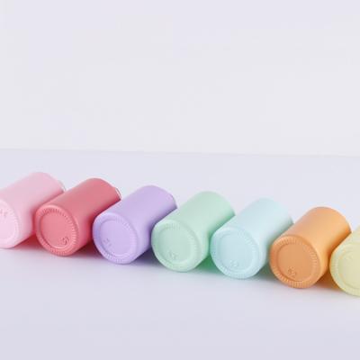 Cina Bottiglia di vetro liscia cilindrica blu/ viola da 30 ml con goccia blu/ viola per la bottiglia gocciolante vuota in vendita