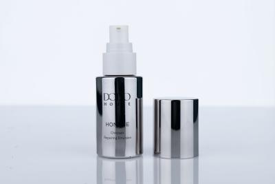 Cina 40 ml Vetro Grigio cilindro liscio con pompa bianca per la bottiglia di lozione in vendita