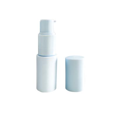 China Modern Design 15g Color Customized Matte PET Material Powder Spray Bottle New Cosmetics Packaging for sale