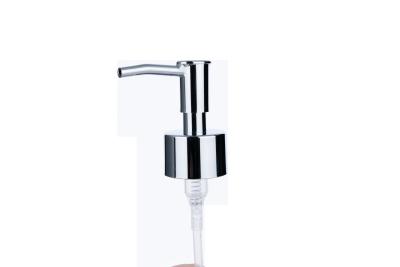 Cina 24/410 28/410 Testa di pompa di lozione in alluminio e plastica in argento brillante per bottiglie di shampoo e lozione in vendita