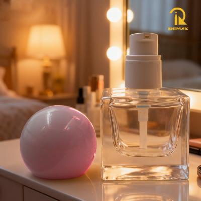 중국 30ml 로션 및 세럼용 투명 사각 유리병 (라운드 뚜껑 포함) 판매용