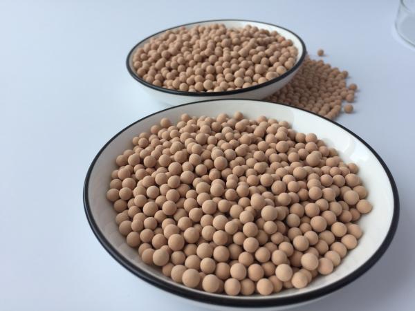 Quality Spheric 4A Molecular Sieve Desiccant For Humidity Control High Adsorption for sale