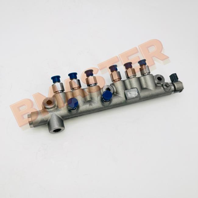 095600-5330 Common Rail Pipe High-Pressure Resistant Fuel Rail For ...