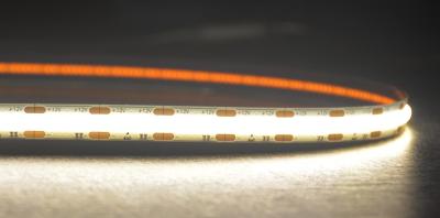 Cina Istruzione Autodidattica flessibile autoadesiva della luce di striscia della PANNOCCHIA del LED alta 12V senza punto in vendita