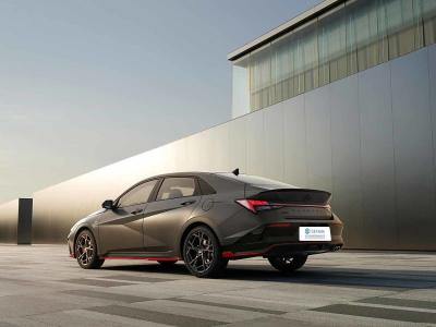 Cina Automobile a benzina grigio Hyundai Elantra Hybrid Compact Car Sedan in vendita