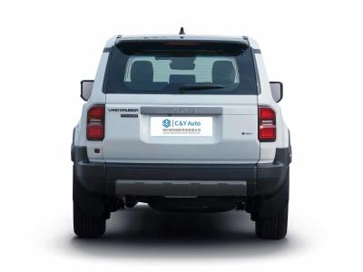 Cina FAW Toyota Land Cruiser Prado Automobile a benzina Offroad SUV di medie dimensioni in vendita