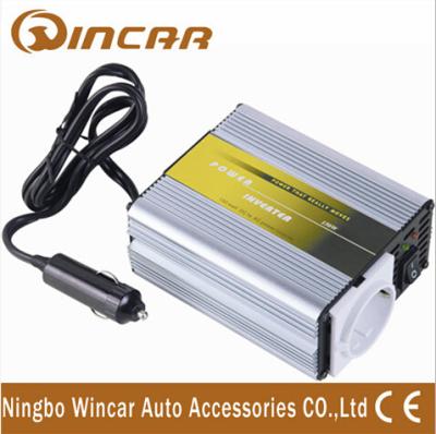 China Zusätze 300Watt 50/60HZ 4X4 nicht für den Straßenverkehr, Metalloberteilfahrzeug-Energieinverter zu verkaufen