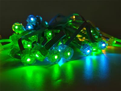 중국 글로벌 핫 판매 고품질 크리스마스 가정 장식을위한 다채로운 옥수수 끈 조명 판매용