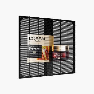 중국 유연한 광고 픽셀 LED Mesh 디스플레이 투명 LED 외부 방수 P3.91 격자 스크린 판매용