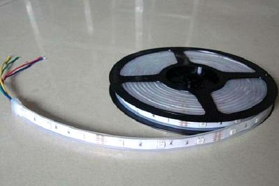 China Smart Flexible Interior DV12V SMD5050 RGB LED Light Strip Luces de rayas de colores para la decoración de la casa en venta