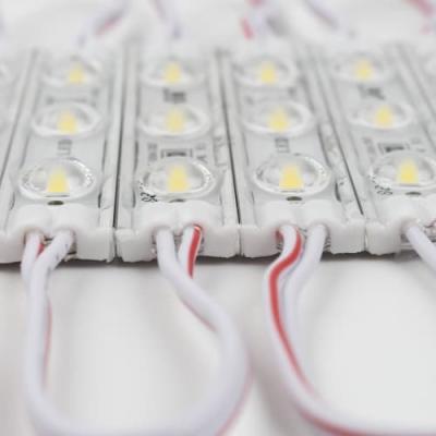 中国 IP67 防水 PVC 射出成形 カスタム LED ライトモジュール DC12V SMD3030 広告サービス用 販売のため