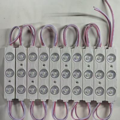 Cina Modulo LED per insegne all'aperto all'ingrosso a 3 LED SMD2835 con lente 1,2W a iniezione, modulo LED ad alta luminosità 12v in vendita
