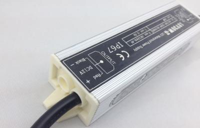 中国 IP67防水定電圧LEDドライバ 防水12V 100W LEDスイッチング電源 販売のため