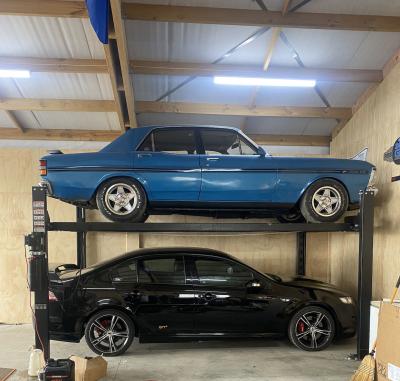 中国 AA4C 可動 4 ポストパーキングリフト車両ランプカーリフター 3.5T 4.2M オートケア機器 販売のため