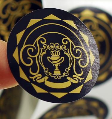 China Etiquetas impresas de la ronda de Logo Stickers Waterproof Gold Foil de la marca conocida en venta