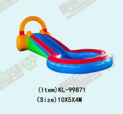 China Deslizador inflable vibrante y colorido para niños en venta
