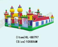 China Children Fun Park Large Inflatable Castle Jumping Sliding for sale
